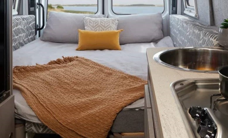 Motorhome Layouts and Beds Guide